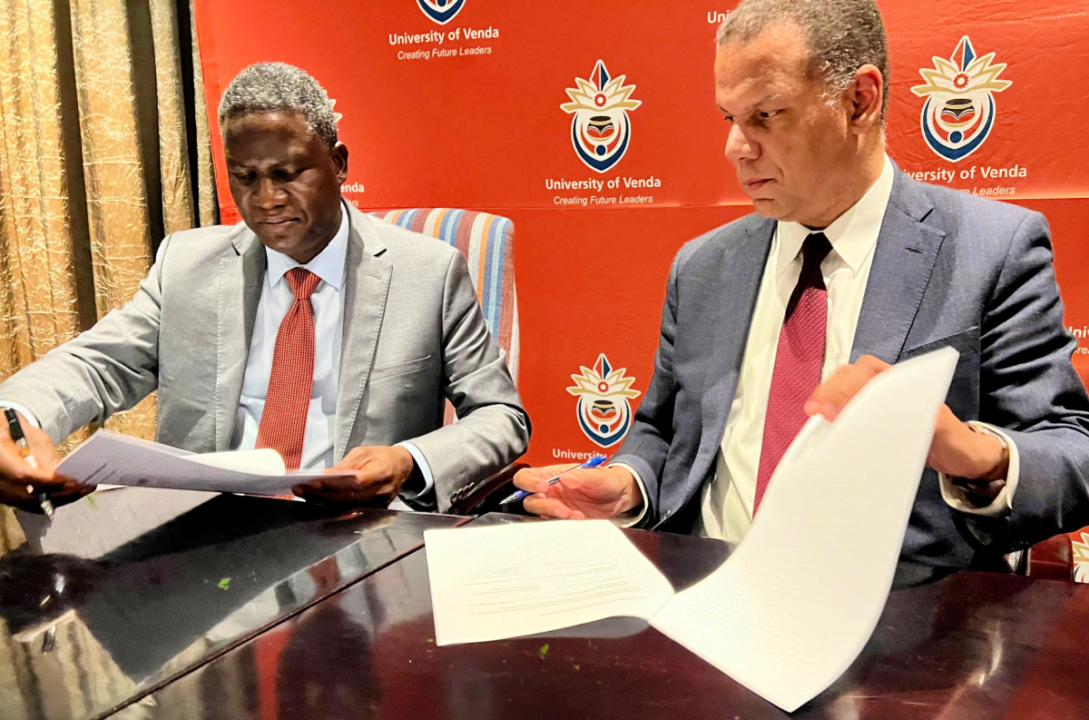 Guilford, University of Venda Sign Agreement | Guilford College