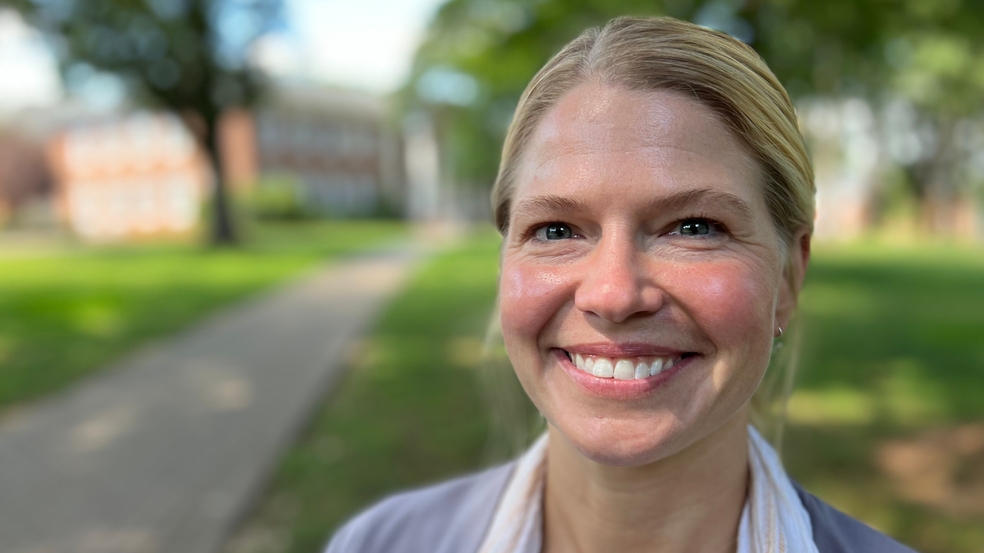 Sarah Munro '09 selected for Council on Foreign Relations’ Ambassador ...