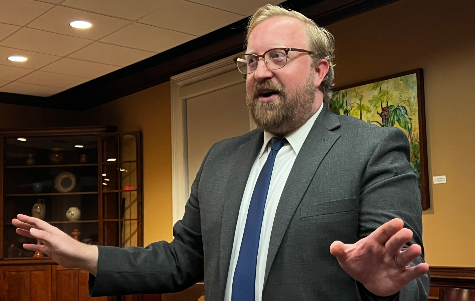 Brennan Aberle ’08 shares with Honors students the importance of ...